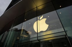 Apple Taps Meta's Legal Head Jennifer Newstead As General Counsel Amid ...